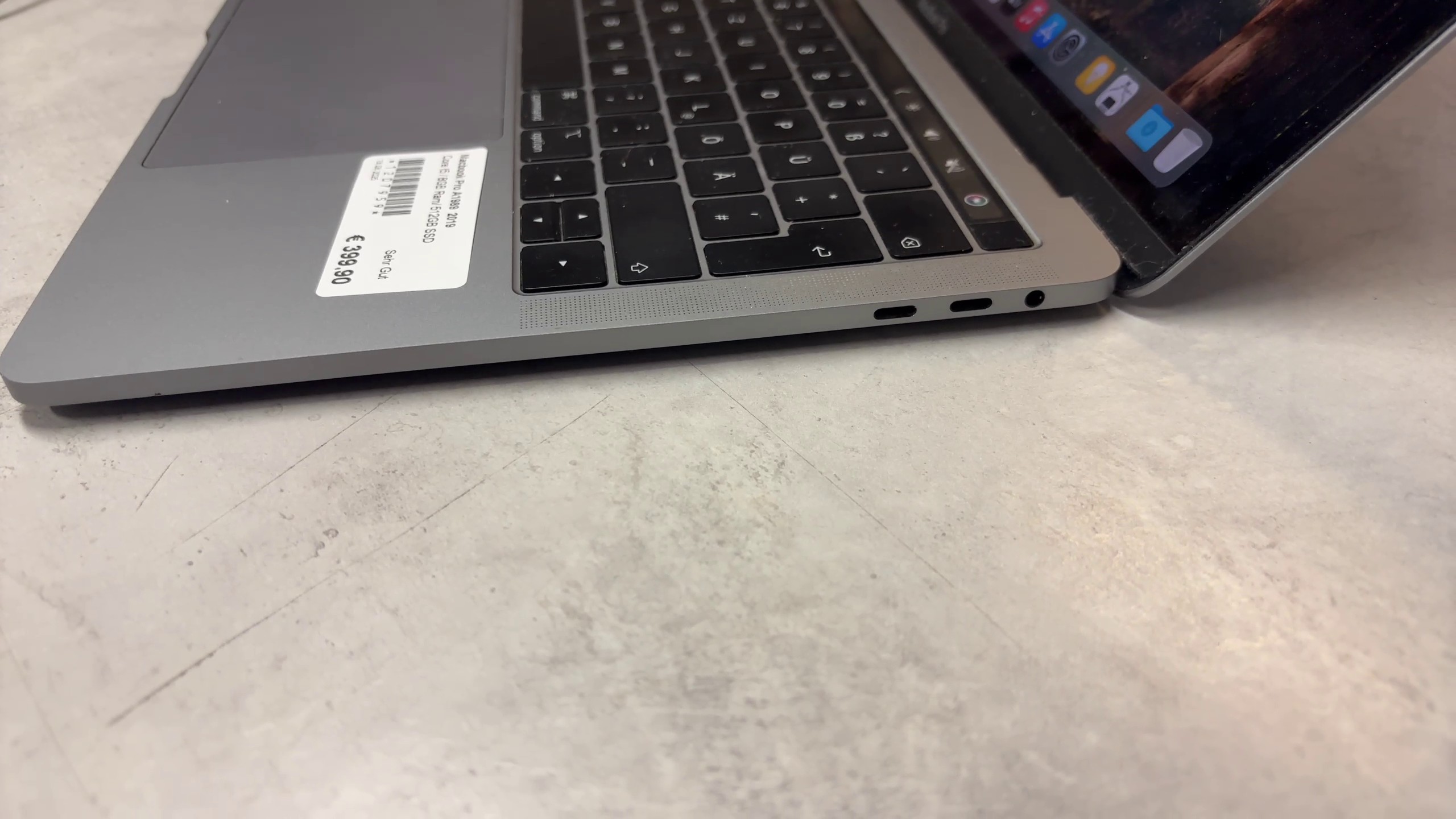 Macbook Pro A1989 2019 | Core I5 | 8GB Ram | 512GB SSD.zyklen 510 ...